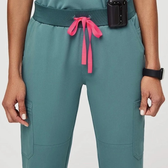Figs | Pants & Jumpsuits | Figs Hydrogreen Kade Cargo Pants | Poshmark